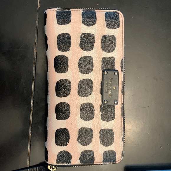 kate spade | Bags | Kate Spade Wallet Non Smoking Some Minor Wear Great ...